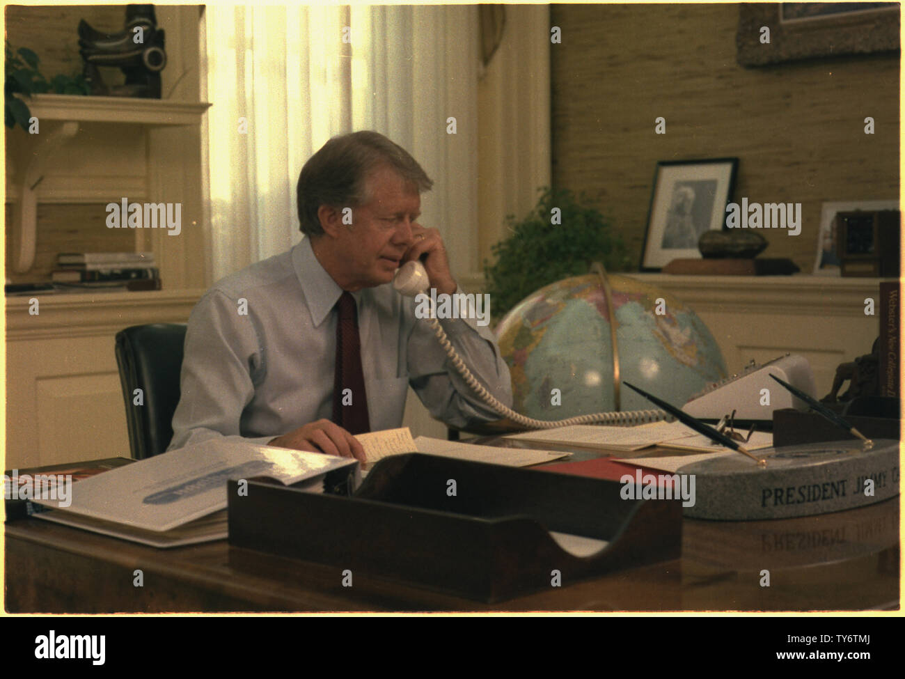 Jimmy Carter at his desk in his private study Stock Photo - Alamy
