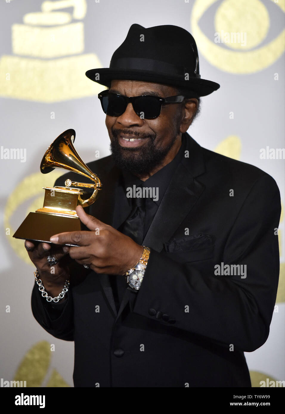 William Bell appears backstage with his award for Best Americana Album ...