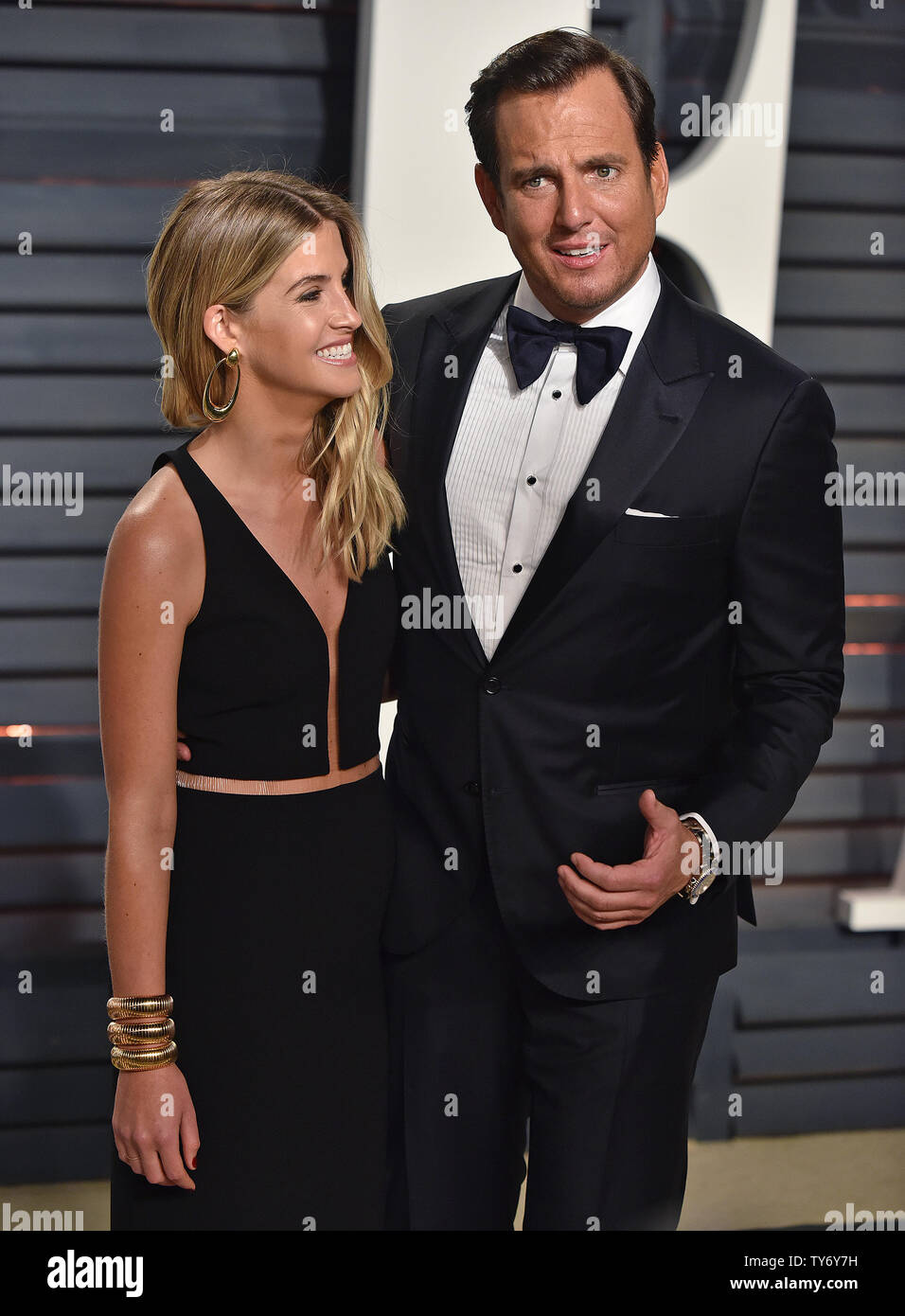 Will Arnett and Elizabeth Law attend the Vanity Fair Oscar Party at the ...