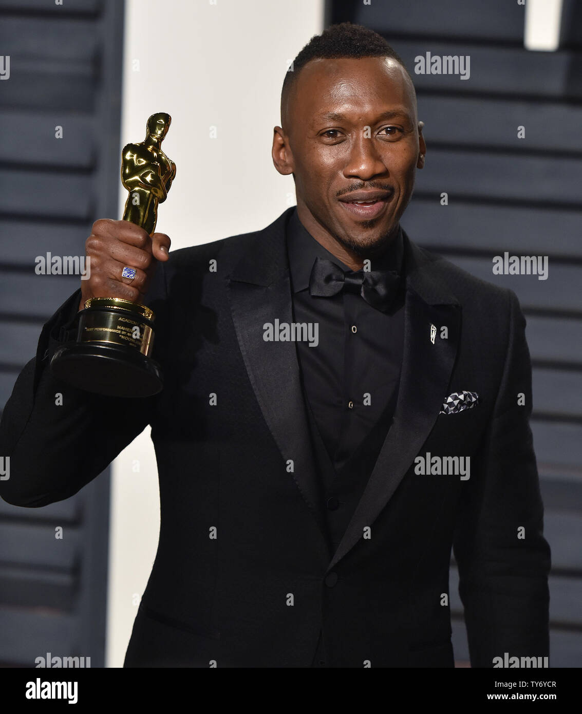Mahershala Ali attends the Vanity Fair Oscar Party at the Wallis ...