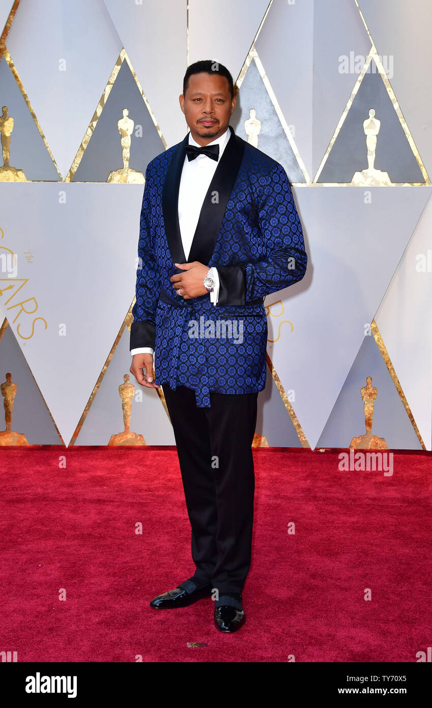 Terrence howard arrives on the red carpet hi-res stock photography and ...