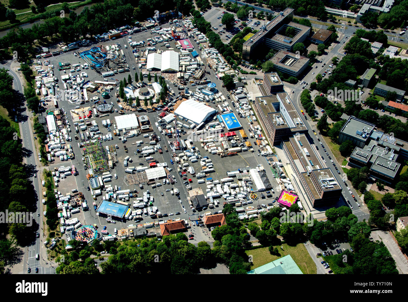Hanover, Germany. 25th June, 2019. Fairground rides, marquees and ...