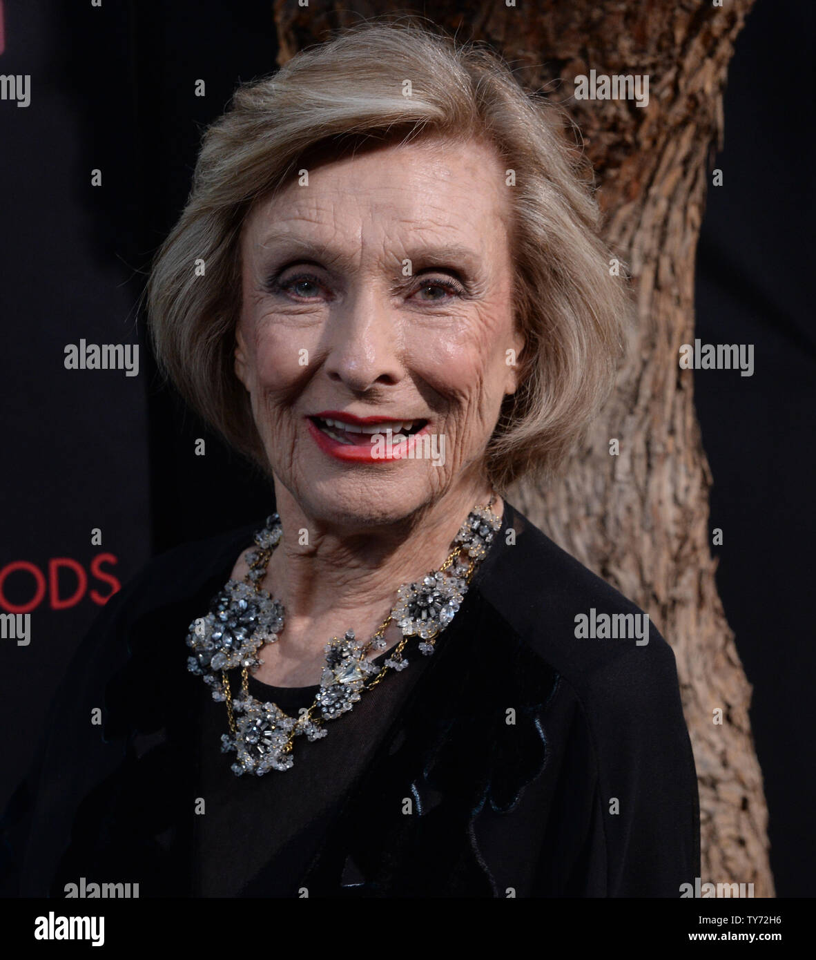 Cast member Cloris Leachman attends the premiers of Starz's new ...