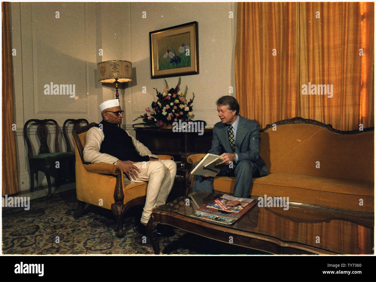 Jimmy Carter with India Prime Minister, Morarji Desai Stock Photo - Alamy