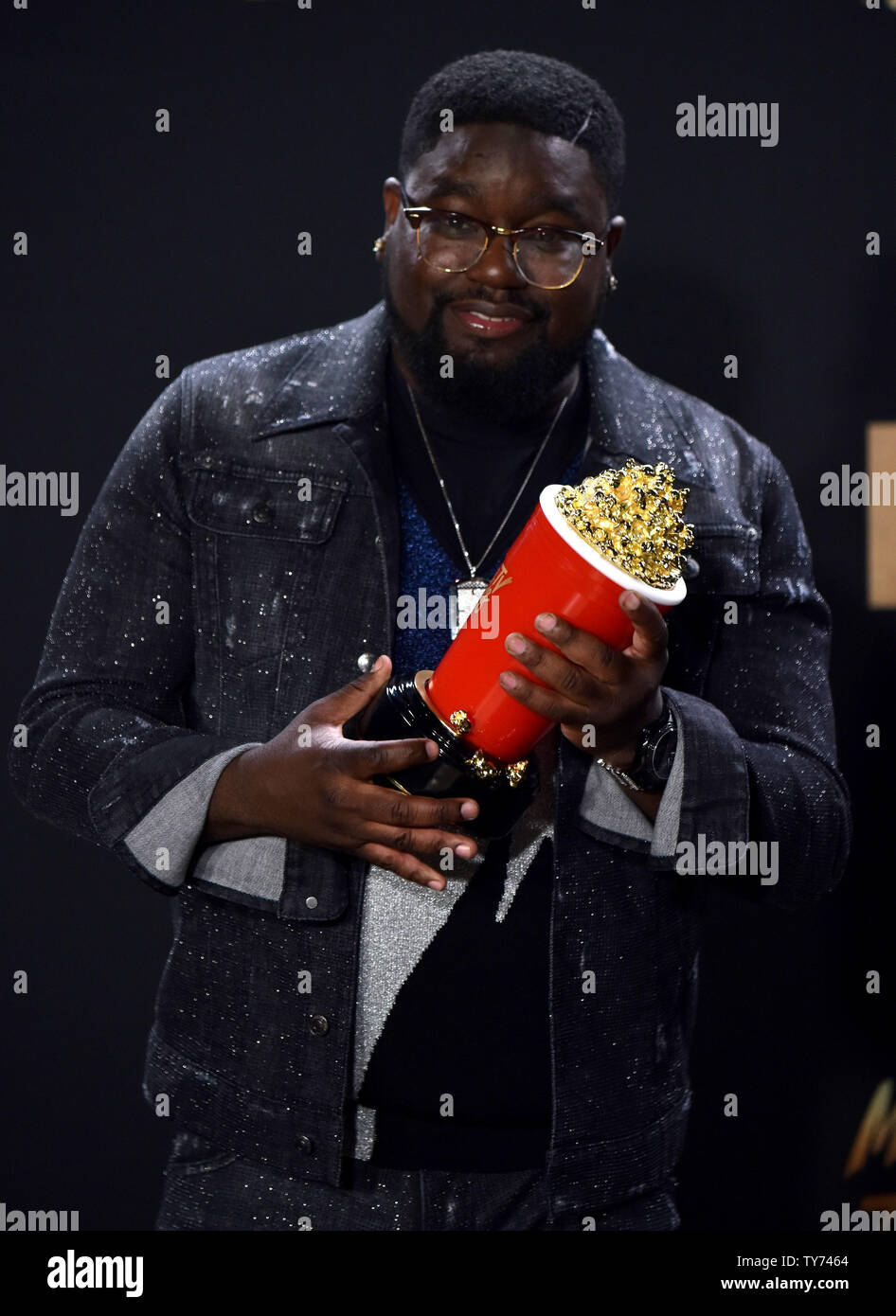 Actor Lil Rel Howery appears backstage during the MTV Movie & TV Awards ...