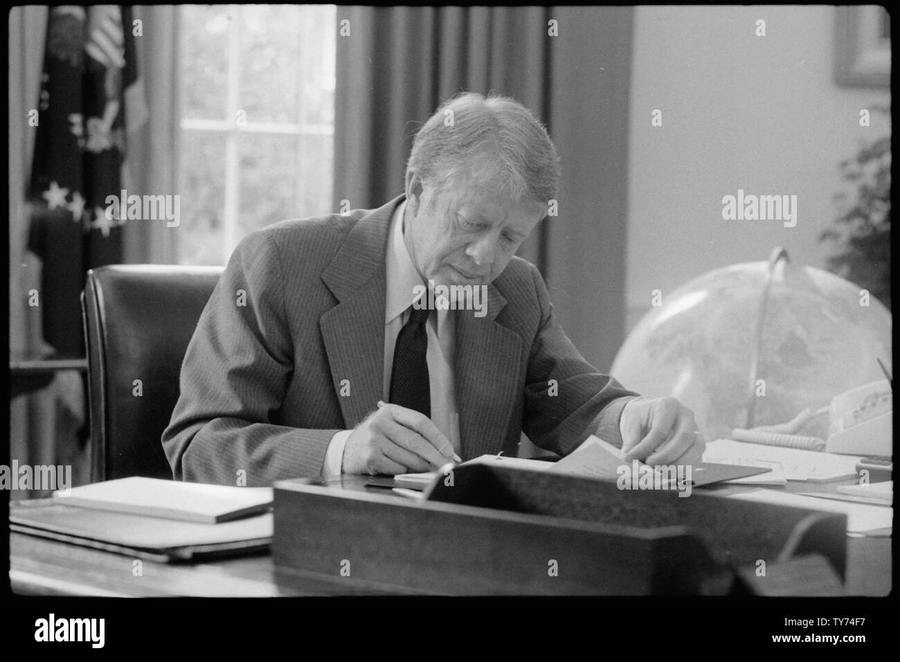 Jimmy carter working Black and White Stock Photos & Images - Alamy