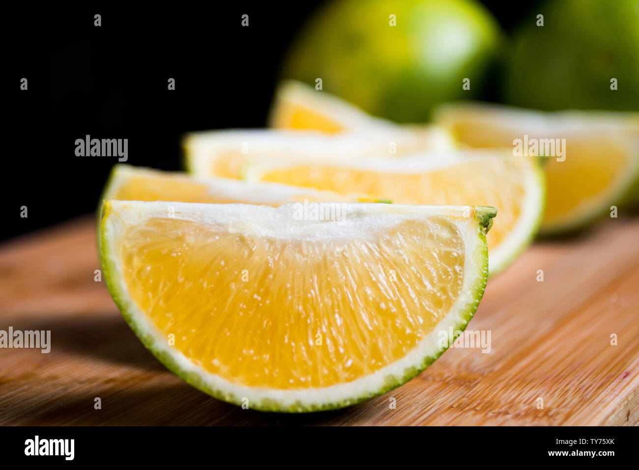 Fresh Fruit Emperor tangerine Stock Photo - Alamy