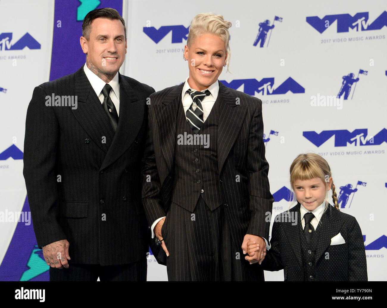 (L-R) Carey Hart, Willow Sage Hart and Pink arrive for the 34th annual ...