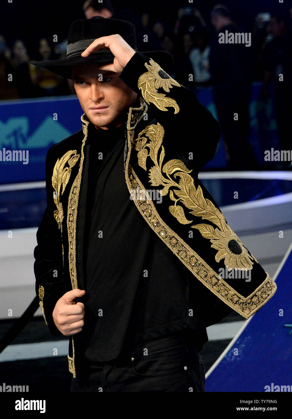 August Getty arrives for the 34th annual MTV Video Music Awards at The ...
