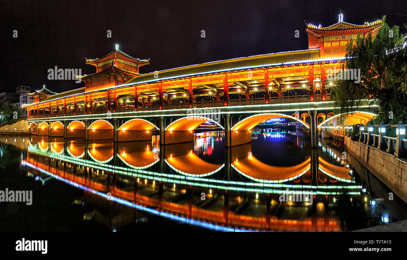 Mengshan, Mei River, night view, West Battery, wind and rain bridge ...