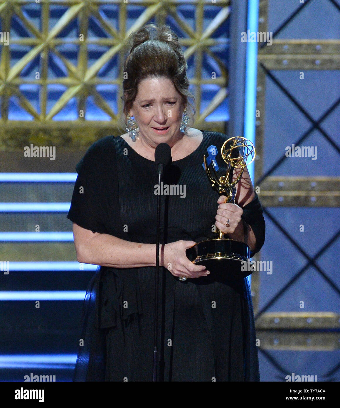 Ann dowd actress hi-res stock photography and images - Alamy