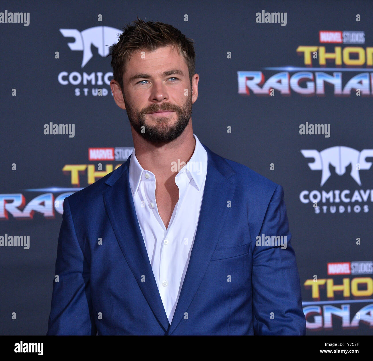 Cast member Chris Hemsworth attends the premiere of the sci-fi motion ...