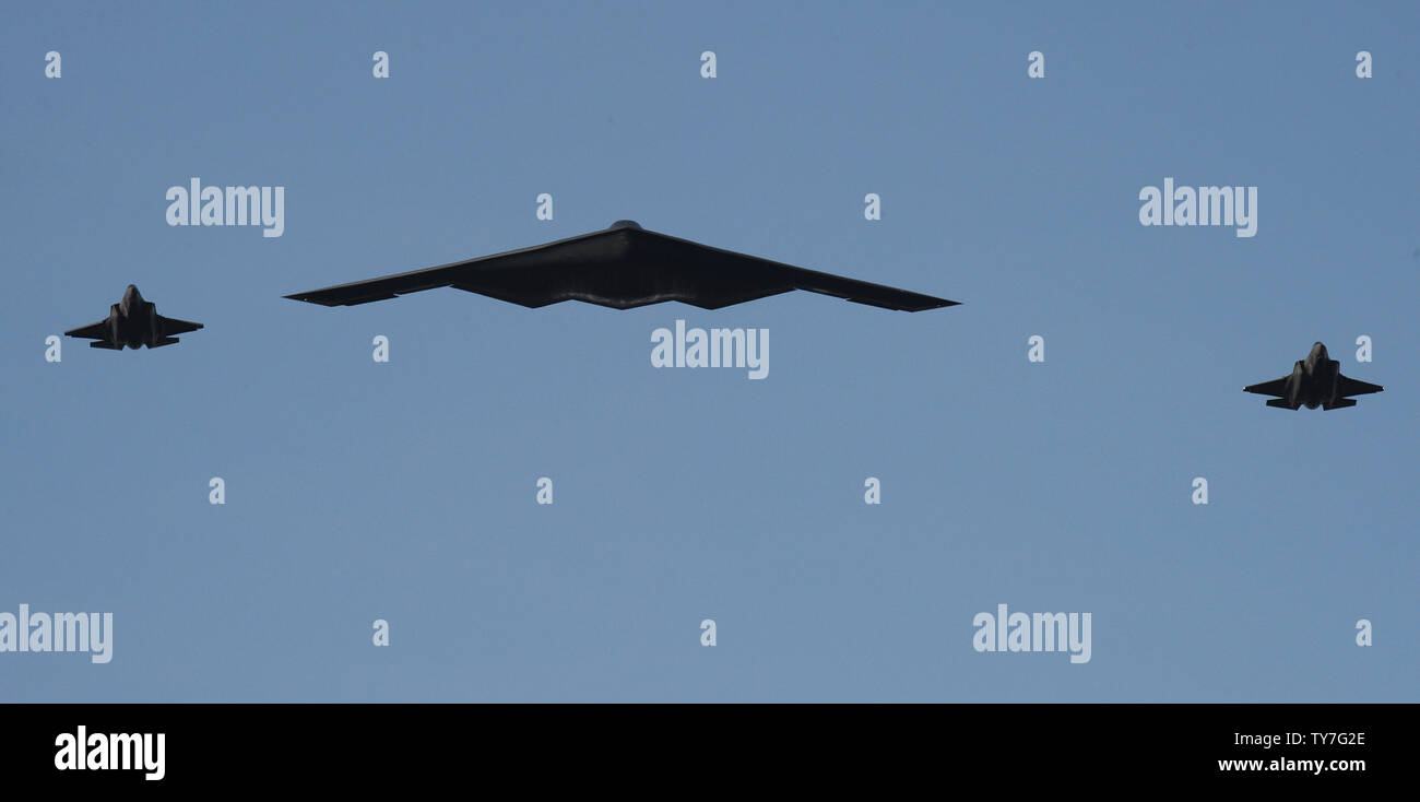 A B-52 Stealth Bomber and two F-35A fighter jets flyover Colorado ...