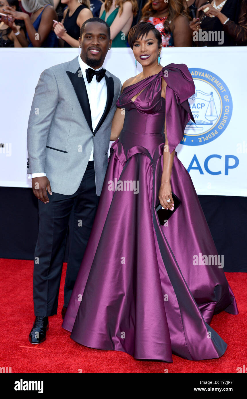 Tommicus Walker and LeToya Luckett arrive for the 49th NAACP Image ...