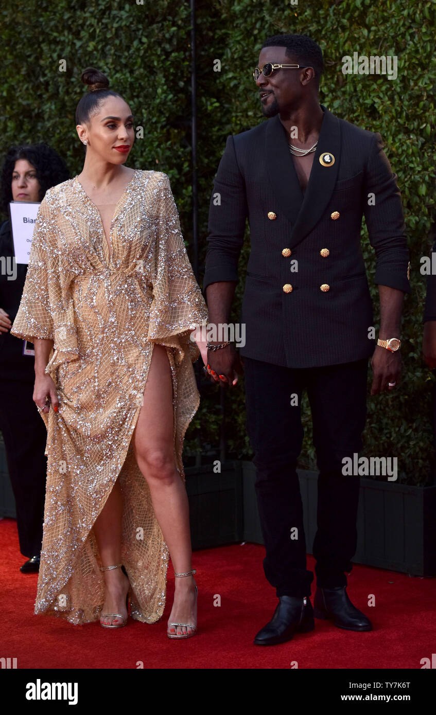 Lance Gross arrives for the 49th NAACP Image Awards at the Pasadena ...