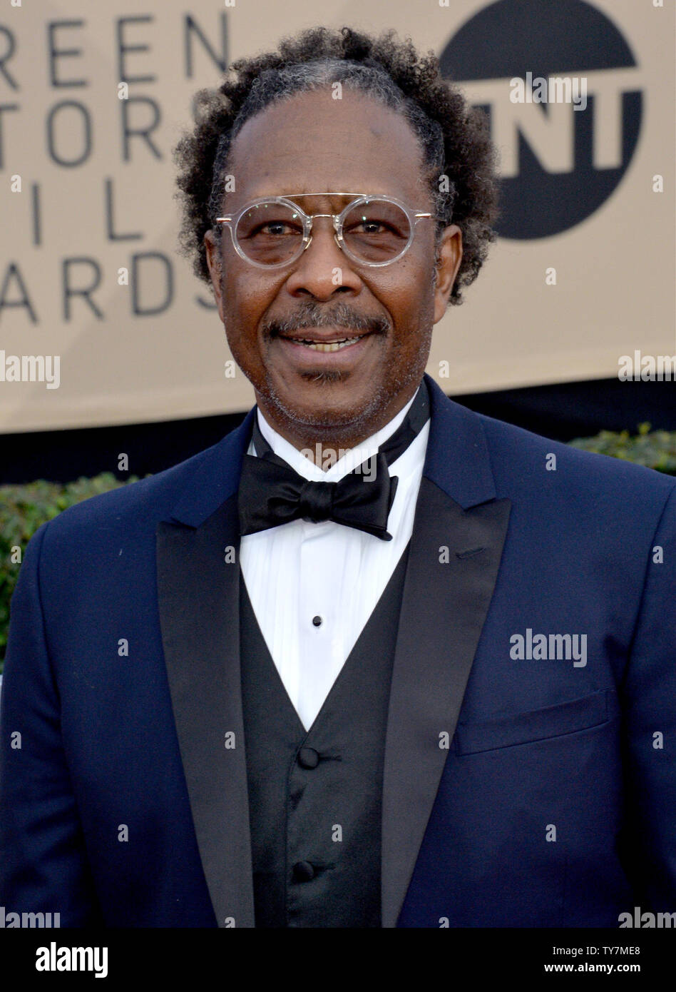 Clarke Peters arrives for the the 24th annual SAG Awards held at the ...