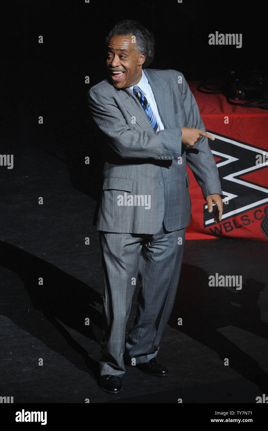 Michael jacksons body hi-res stock photography and images - Alamy