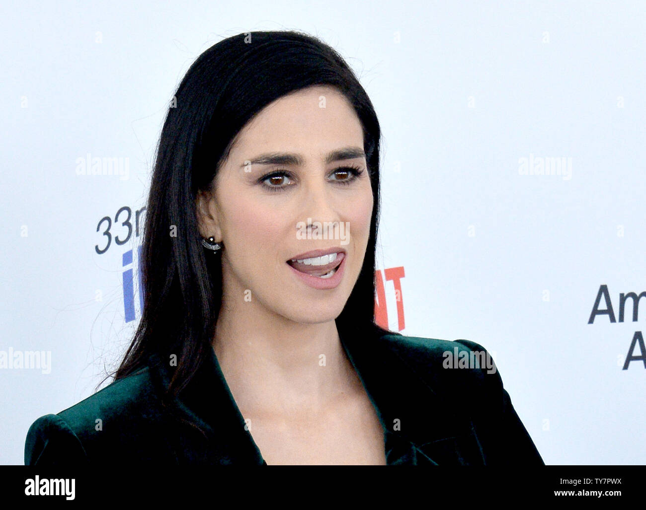 Actor Sarah Silverman attends the 33rd annual Film Independent Spirit ...