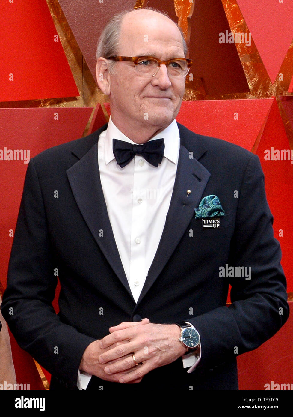 Actor Richard Jenkins arrives on the red carpet for the 90th annual ...