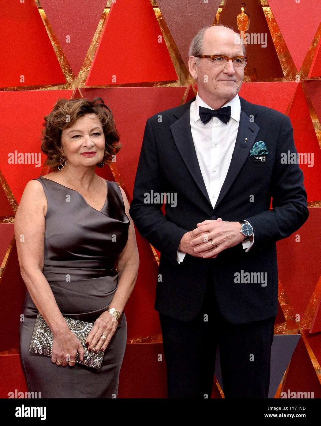 Actor Richard Jenkins and Sharon R. Friedrick arrive on the red carpet ...