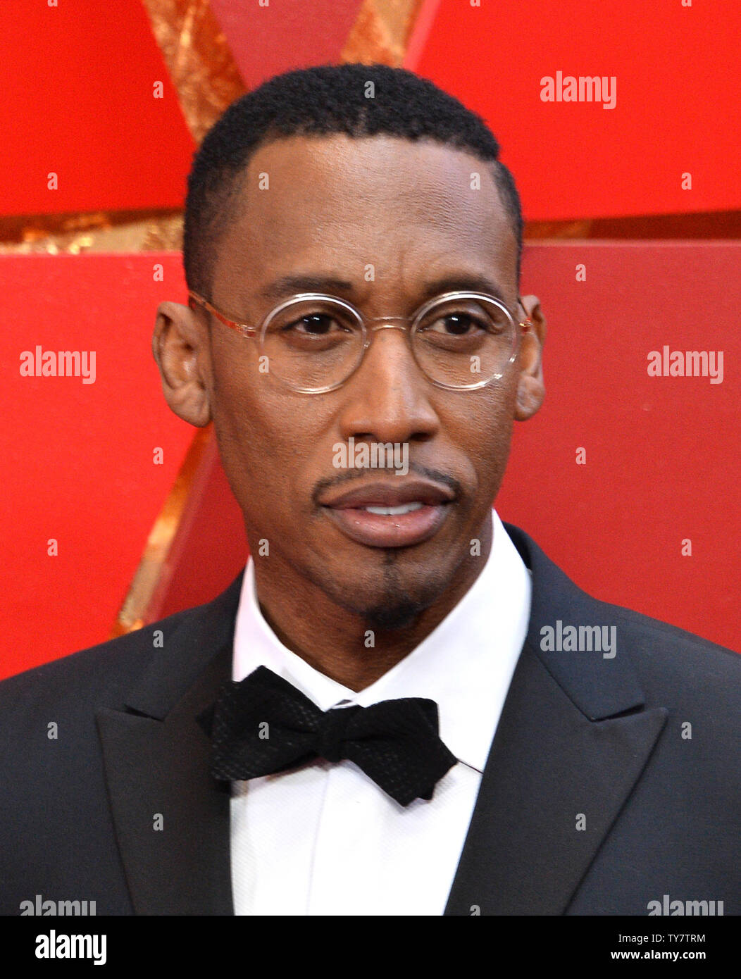 Songwriter Raphael Saadiq arrives on the red carpet for the 90th annual ...