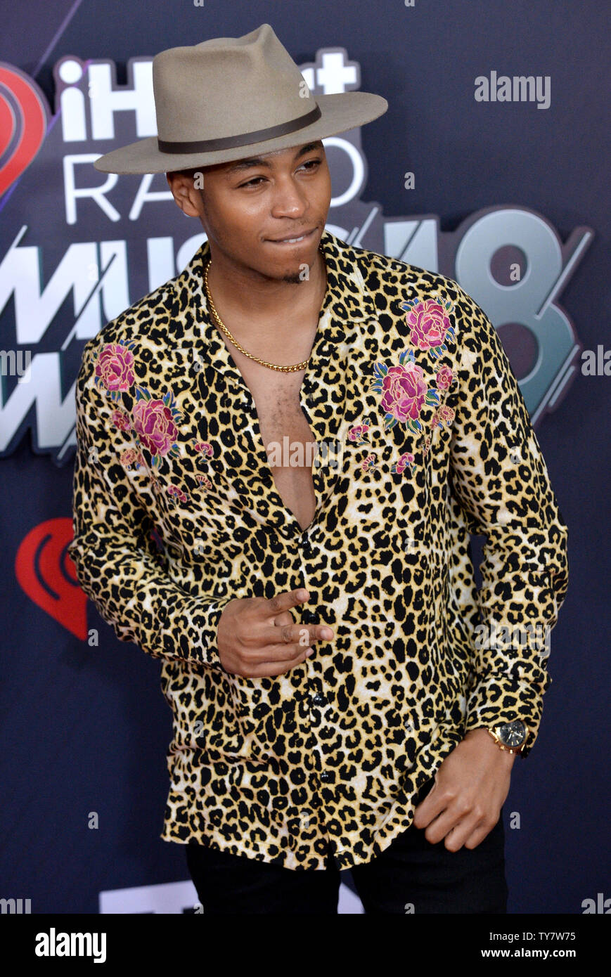 Singer Kevin Ross arrives for the iHeartRadio Music Awards at The Forum ...