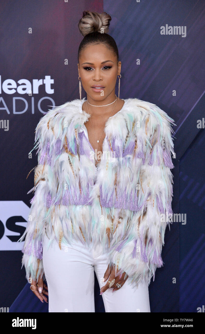 Singer Eve arrives for the iHeartRadio Music Awards at The Forum in ...