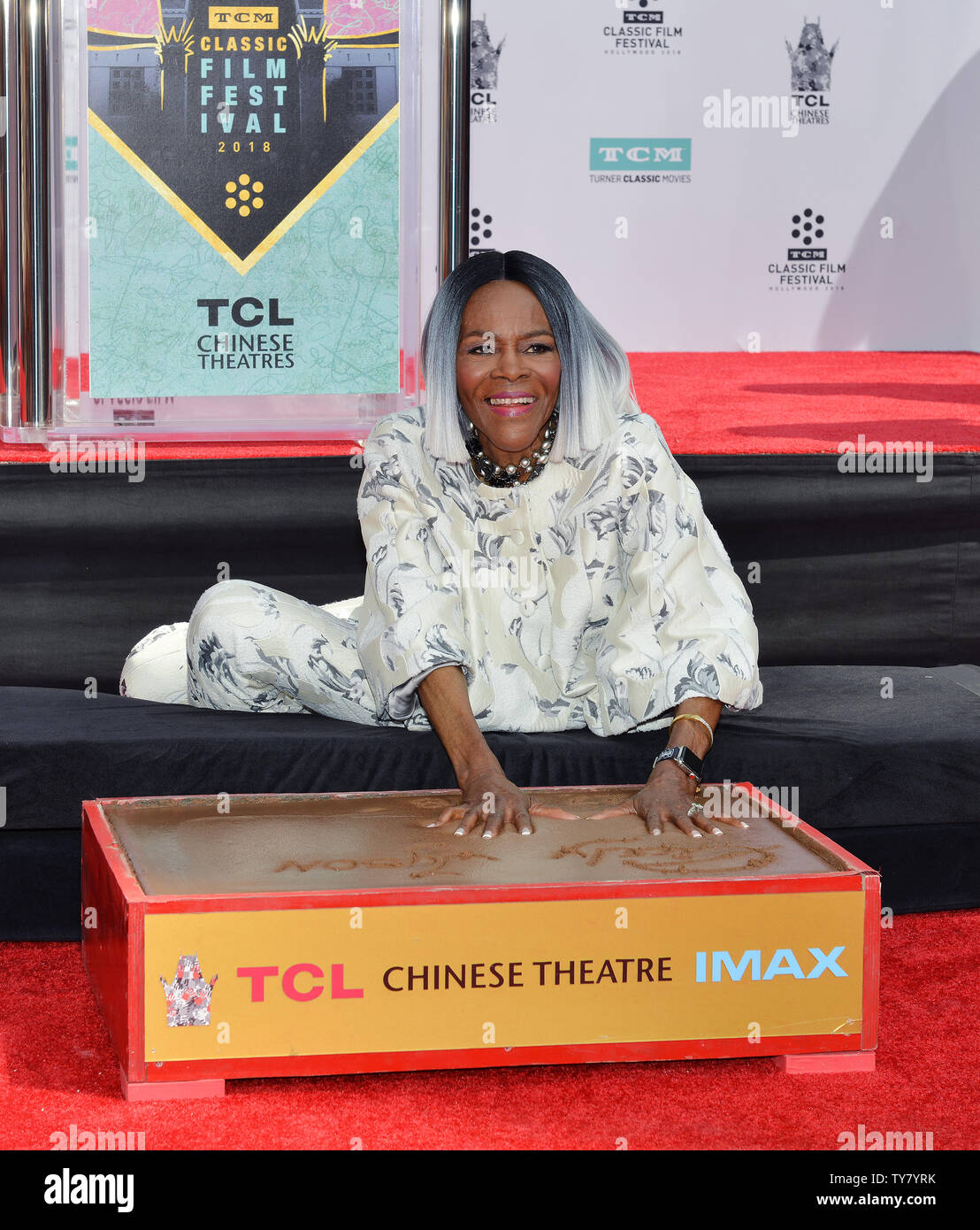 Screen legend Cicely Tyson is honored with a hand and footprint ...
