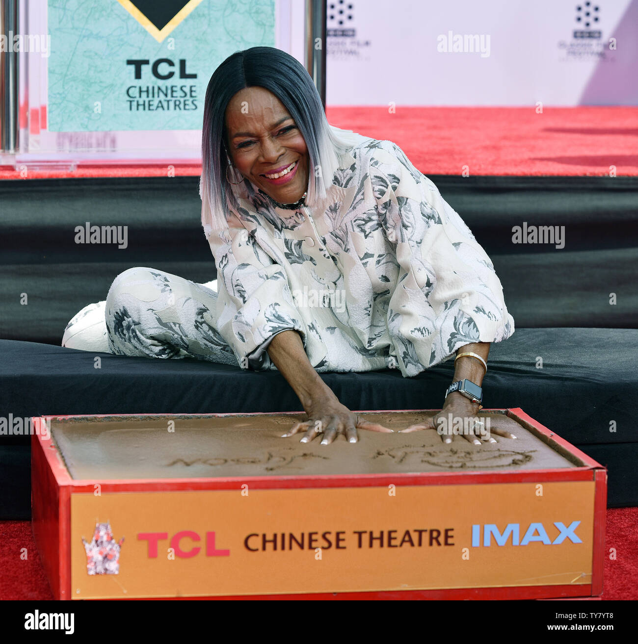 Screen legend Cicely Tyson is honored with a hand and footprint ...