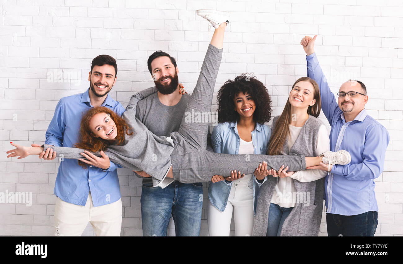 Portrait group multiethnic friends hi-res stock photography and images ...