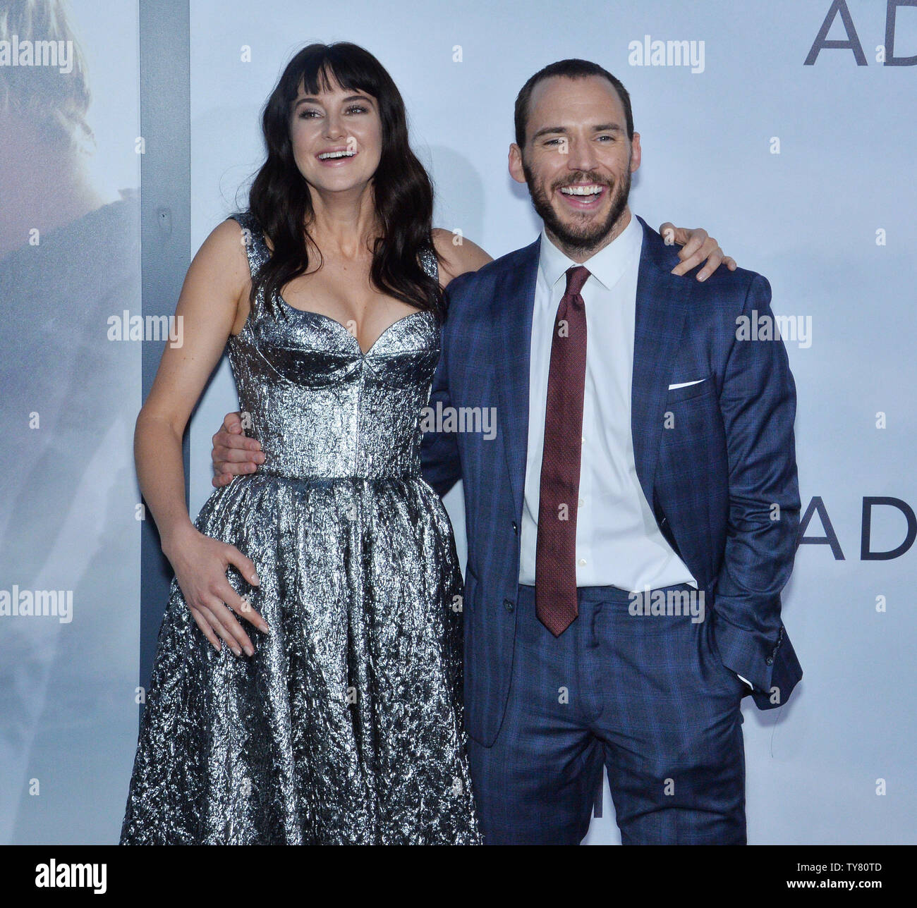 Cast members Shailene Woodley and Sam Claflin attend the premiere of ...