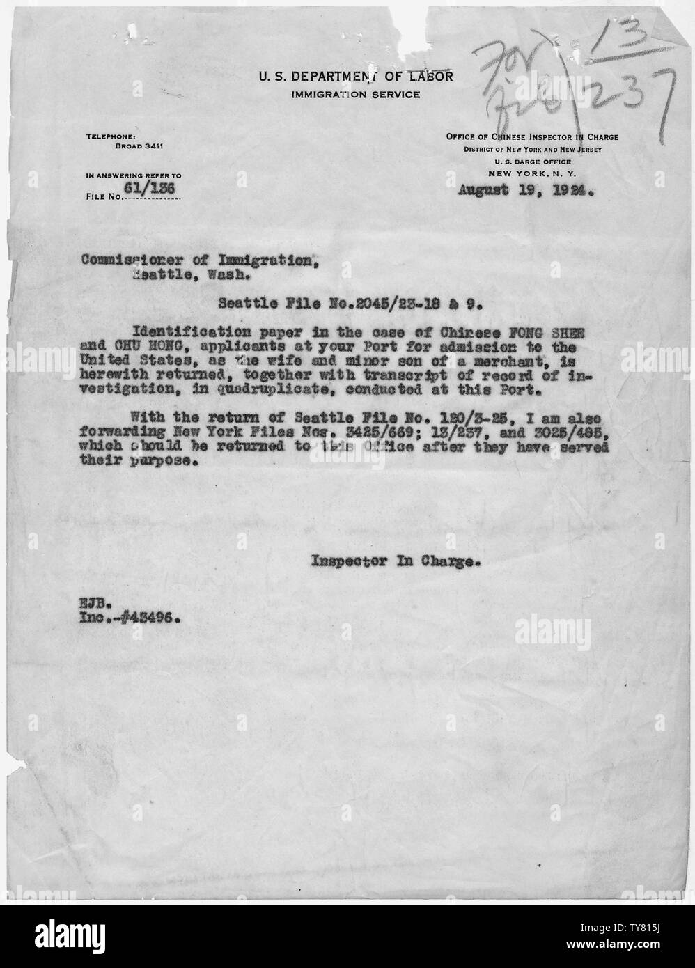 Letter transmitting identification papers for Fong Shee and Che Hong to ...