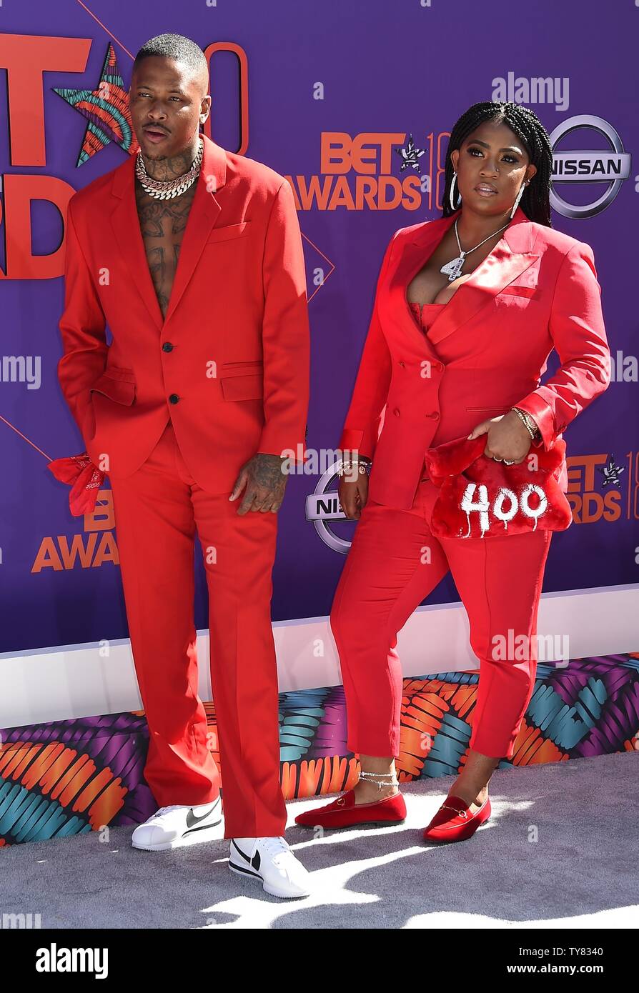 Yg 400 And His Girlfriend 2022