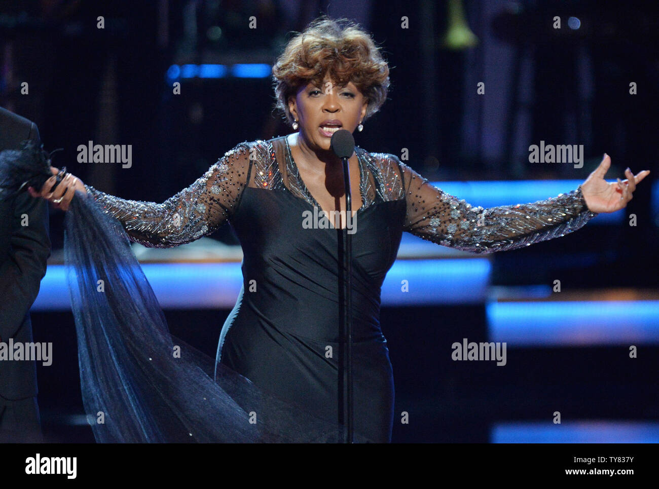 Anita baker hi-res stock photography and images - Alamy