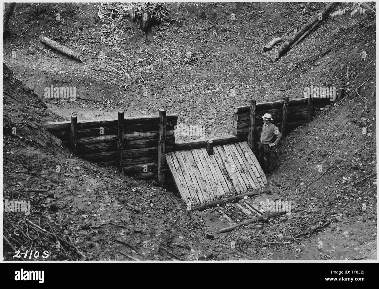 Log dam Black and White Stock Photos & Images - Alamy