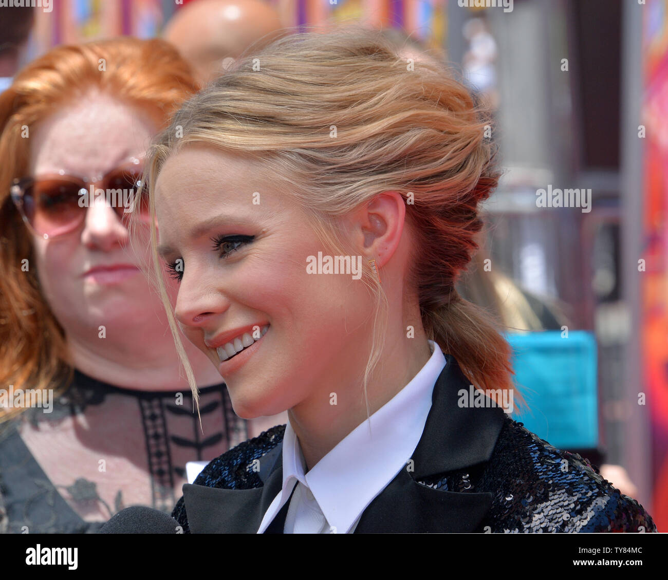 Kristen Bell, the voice of Jade Wilson in the animated sci-fi motion ...