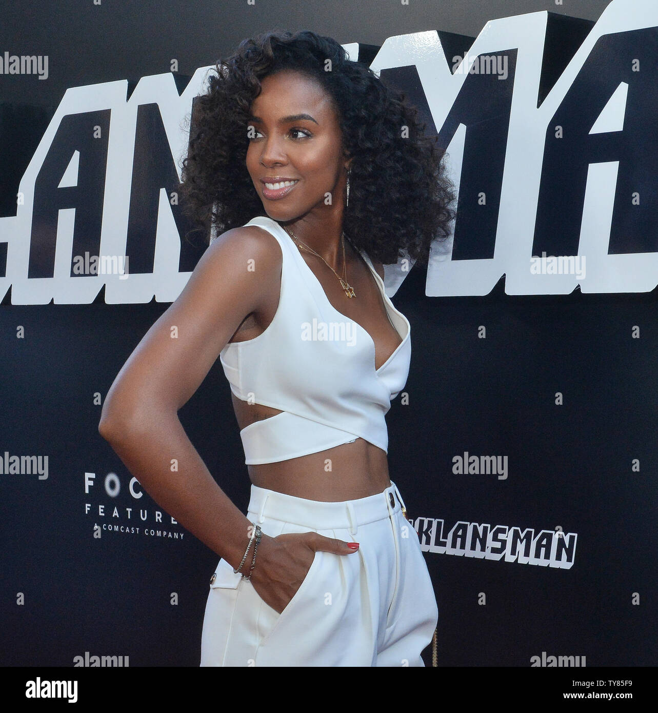 Singer Kelly Rowland attends the premiere of the biographical motion ...