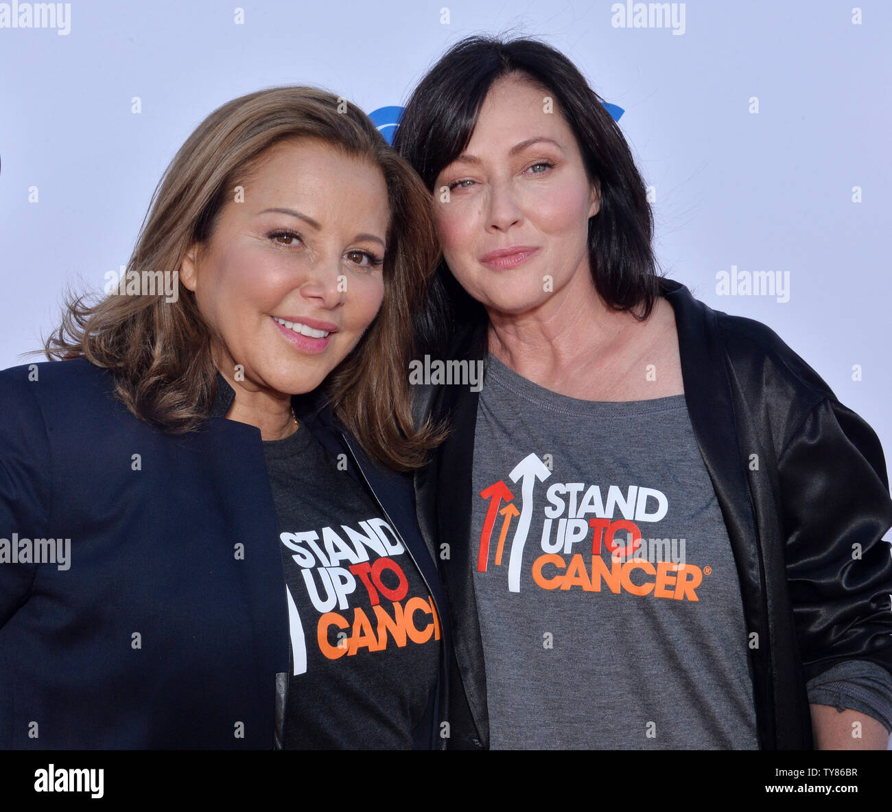 Actress Shannen Doherty (R) and fashion stylist Deborah Waknin-Harwin ...