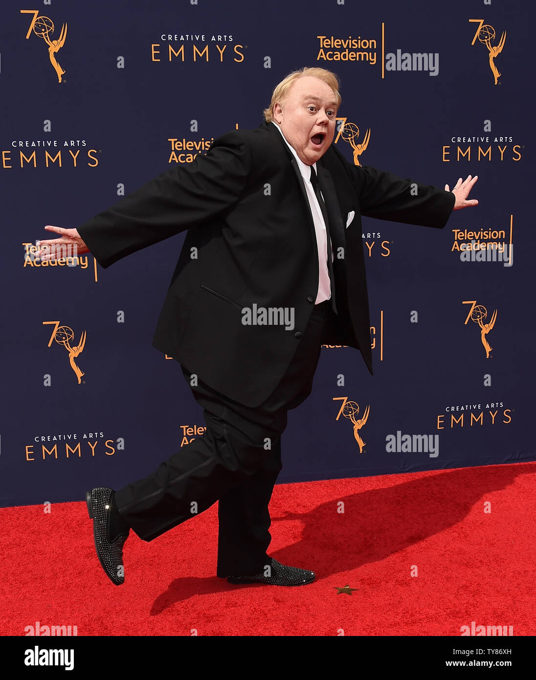 Comedian Louie Anderson attends the Creative Arts Emmy Awards at the ...