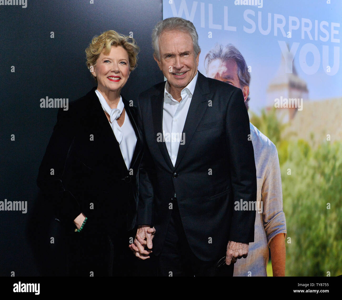 Cast member Annette Bening and her husband, actor Warren Beatty attend ...