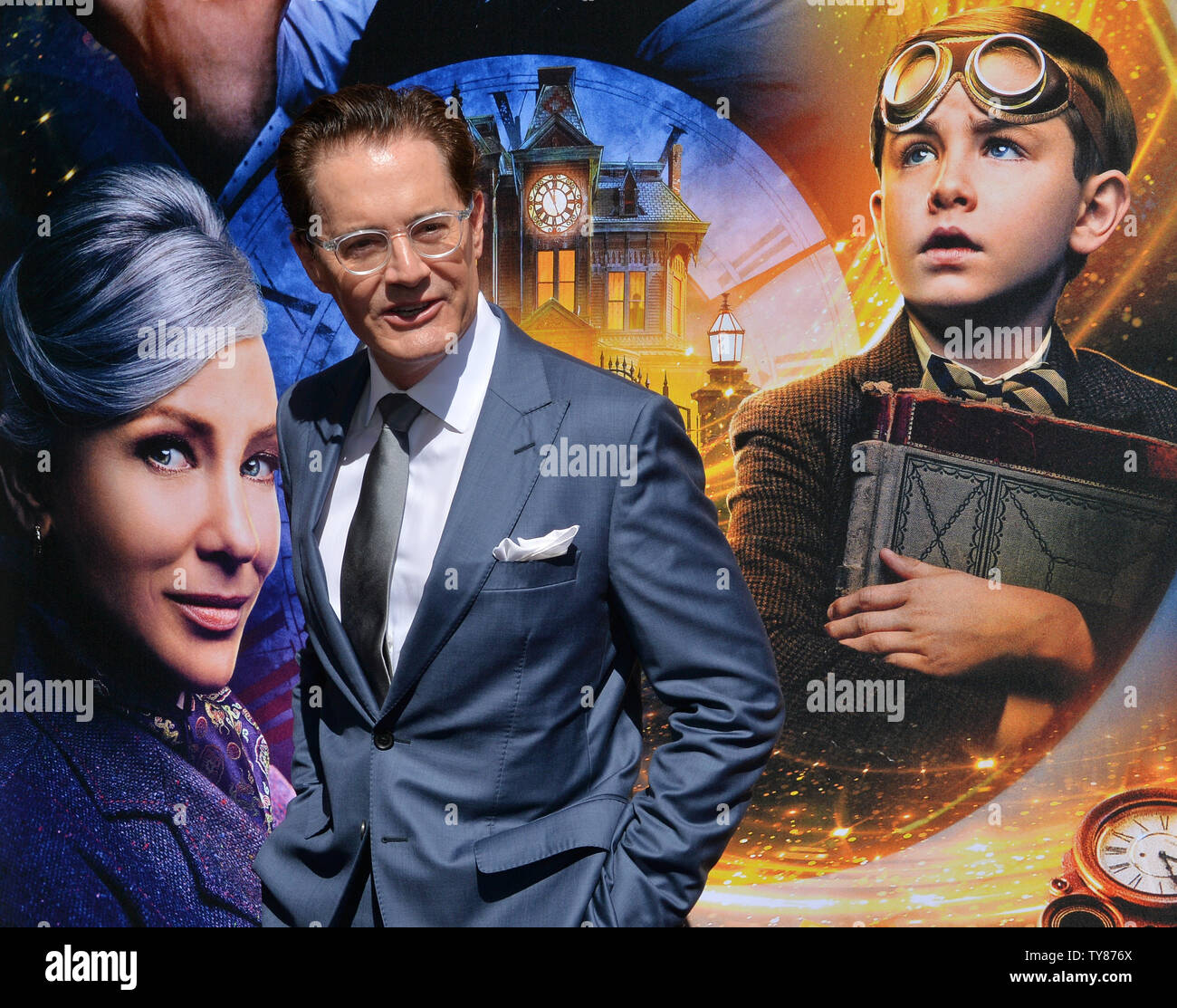 Cast member Kyle MacLachlan attends the premiere of the sci-fi motion ...