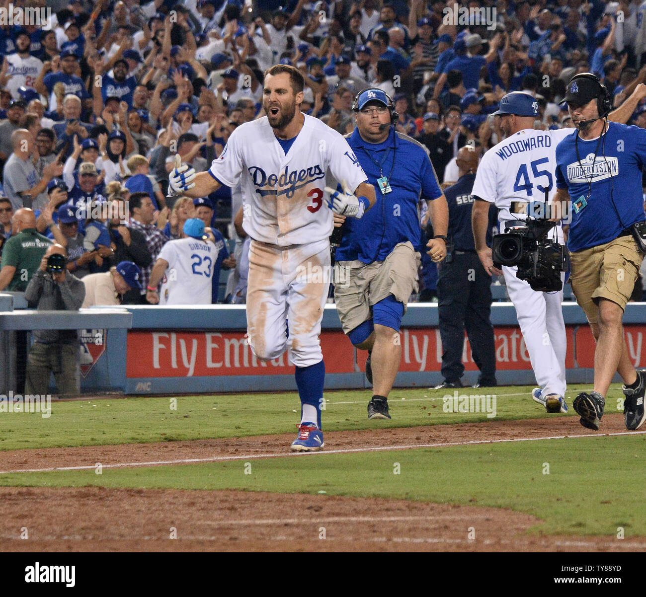 Los Angeles Dodgers' second baseman Chris Taylor heads home after he ...