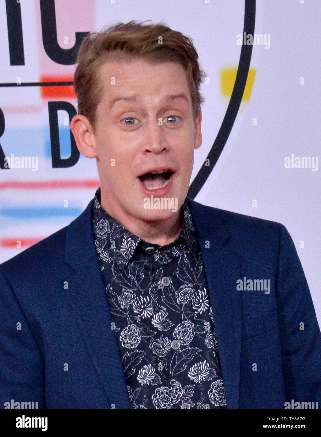 Actor Macaulay Culkin arrives for the 46th annual American Music Awards ...