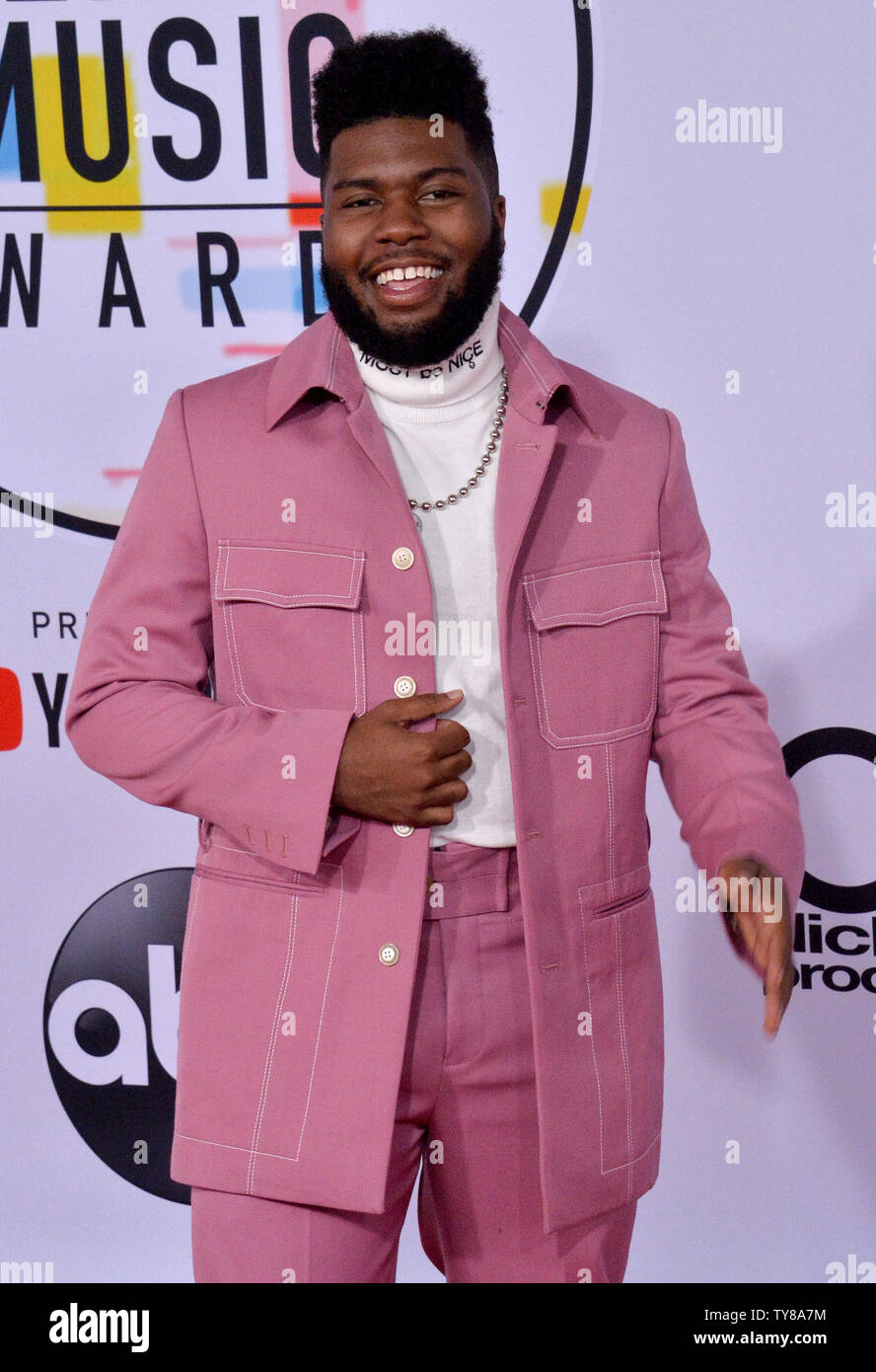 Singer Khalid arrives for the 46th annual American Music Awards at the ...