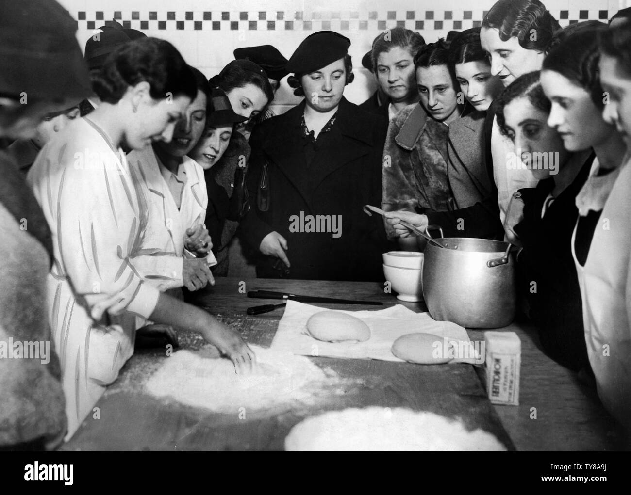 Preparation lesson Black and White Stock Photos & Images - Alamy