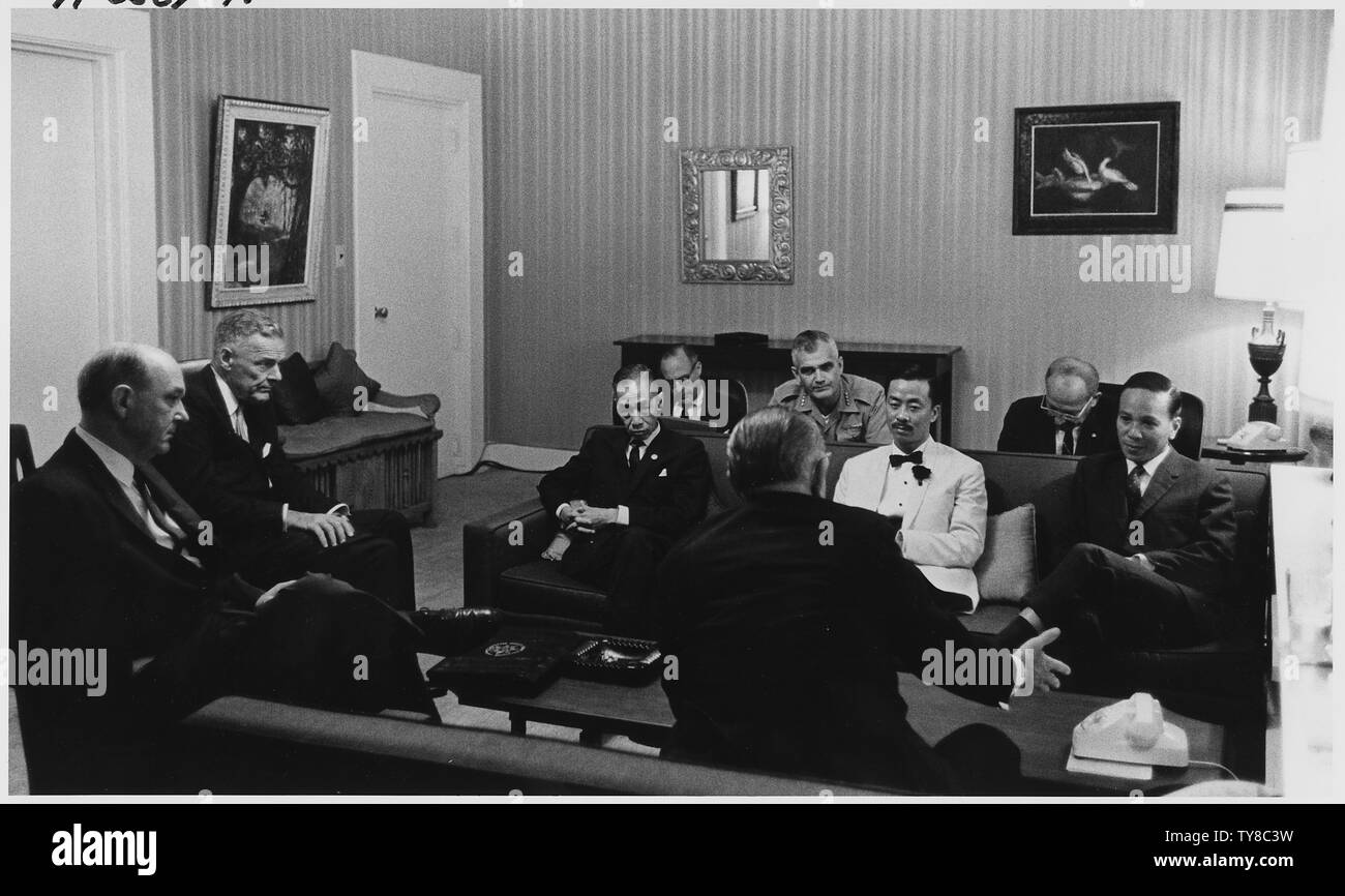 Manila Conference: U.S. & Vietnamese in private meeting; Scope and ...