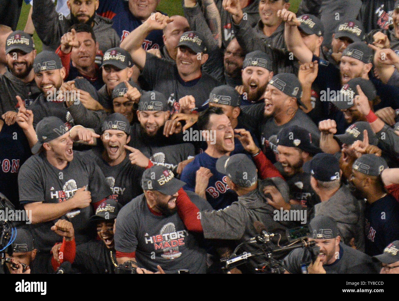Boston Red Sox celebrate after beating the Los Angeles Dodgers in game ...