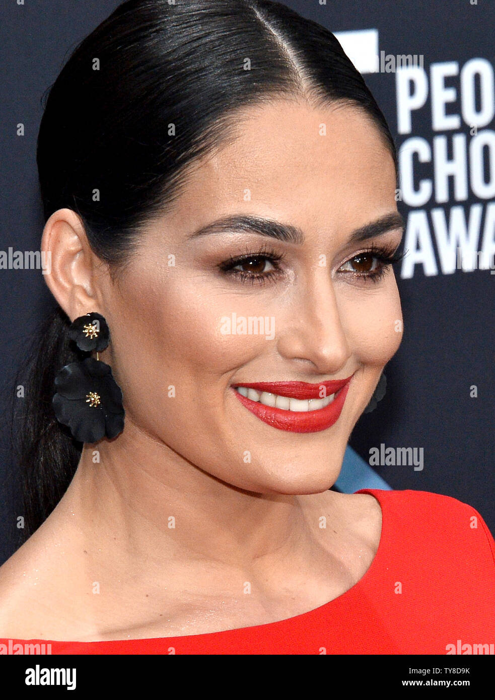 Wrestler Nikki Bella arrives for the 44th annual E! People's Choice ...
