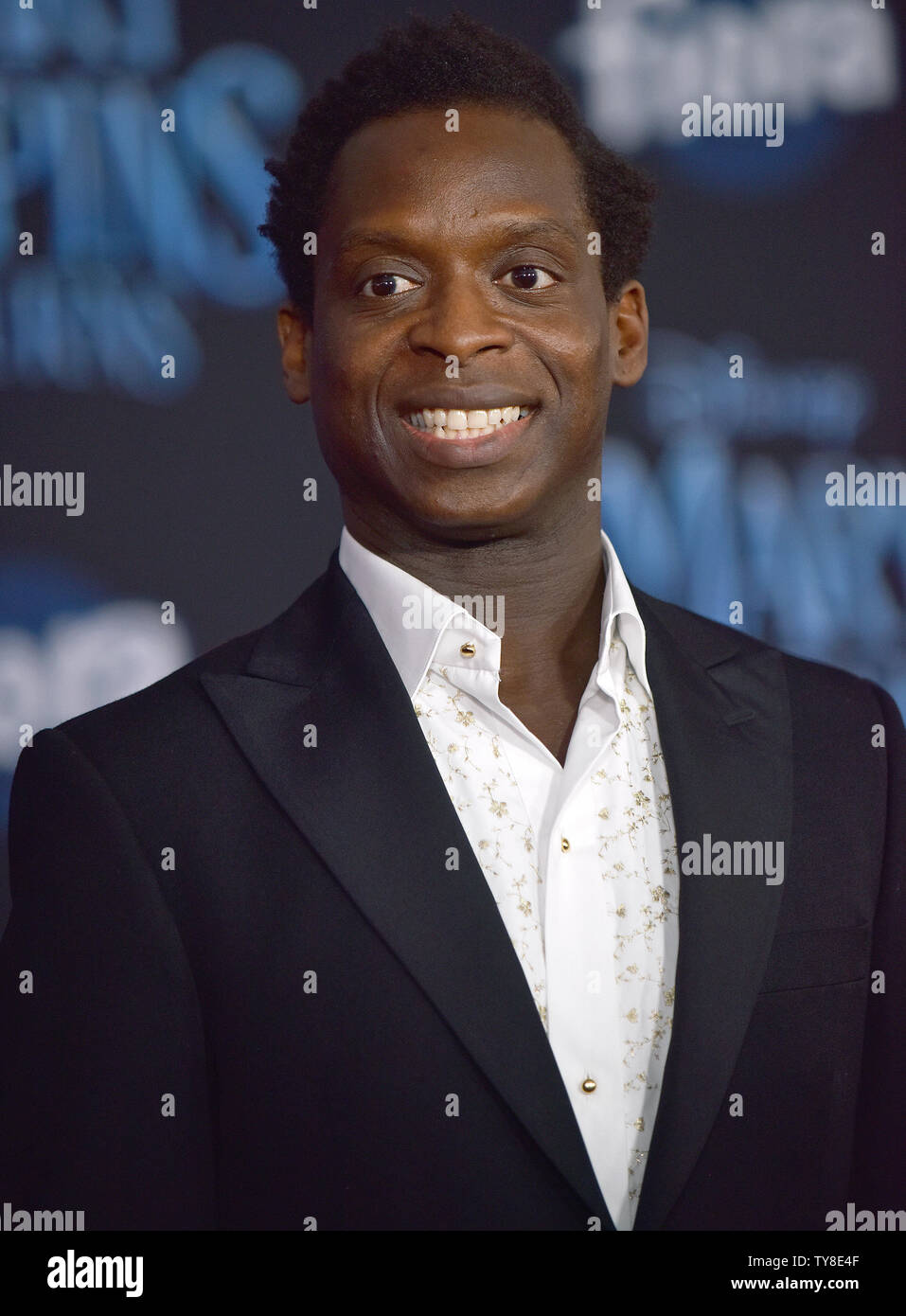 Kobna Holdbrook-Smith attends the world premiere of 'Mary Poppins ...