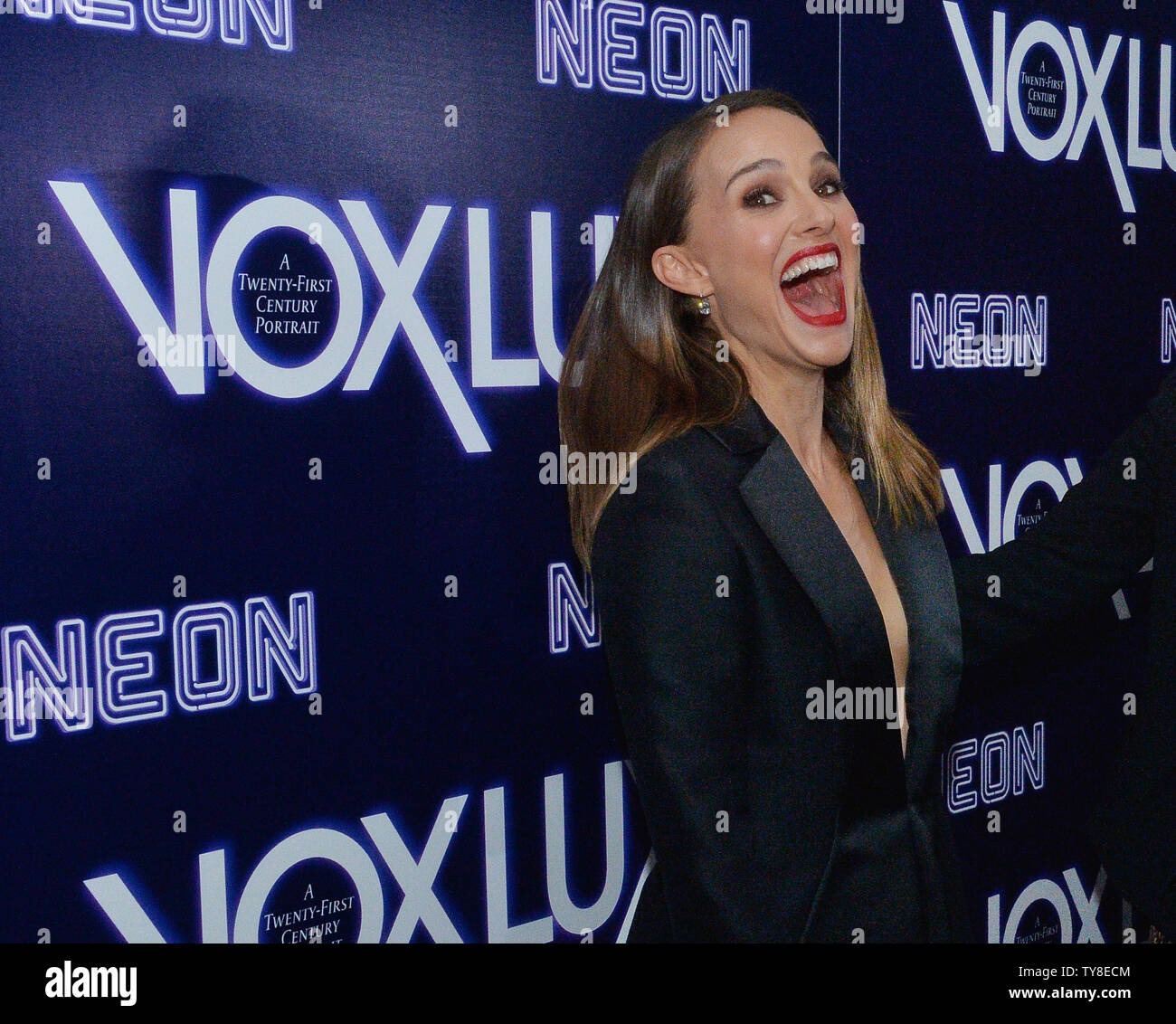 Natalie Portman 1999 High Resolution Stock Photography and Images - Alamy
